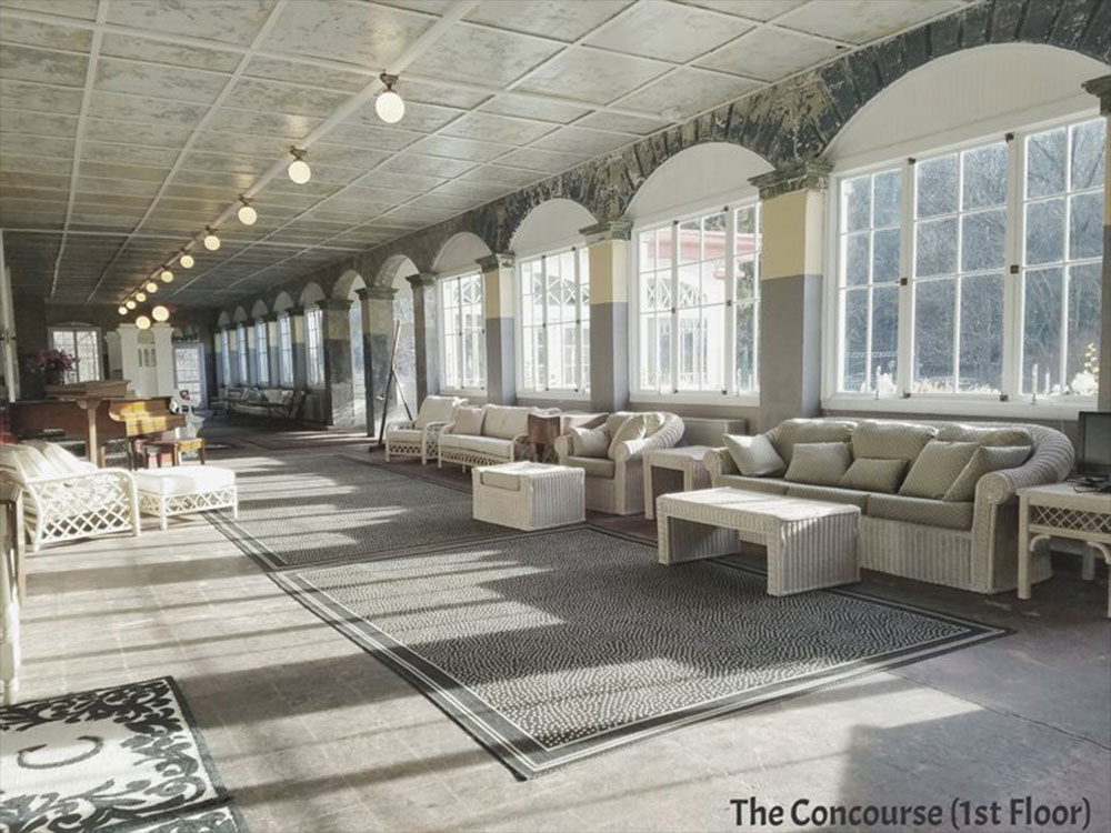 The Hall at Castle Inn | Historic Poconos Events Venue