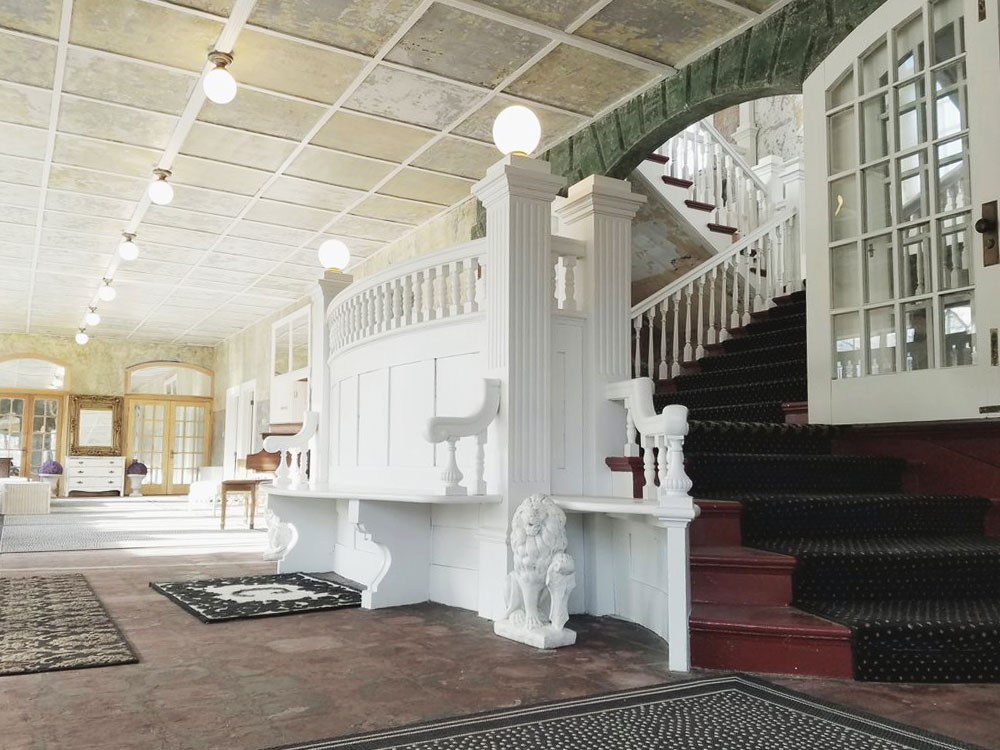 Poconos Wedding Venue | The Hall at Castle Inn